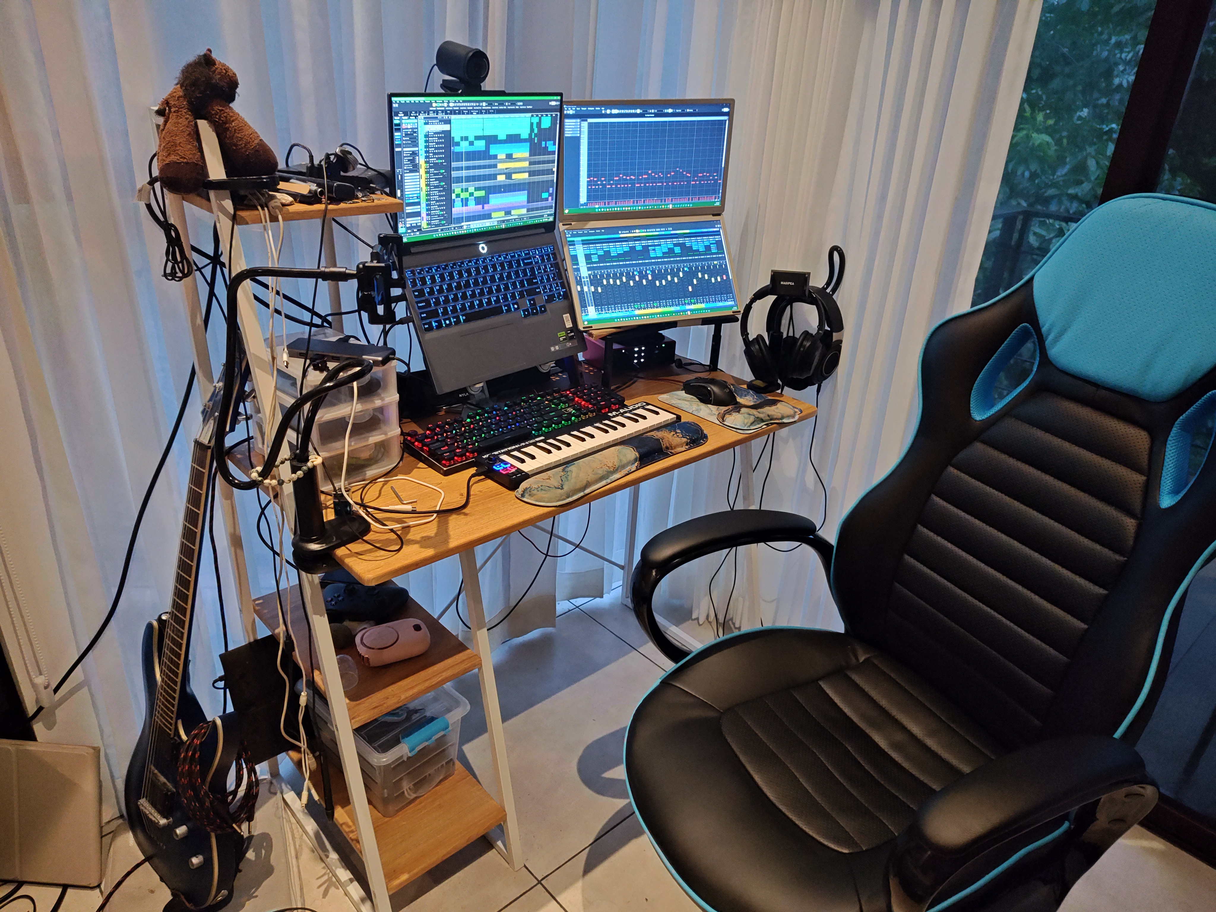 Hybrid Opal Music | Pictures